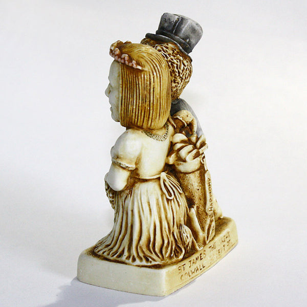Harmony Kingdom The Big Day Peter Calvesbert Wedding Cake Topper ...